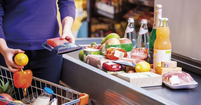 Check out de supermercado: veja como montar o ideal - Blog da ListenX